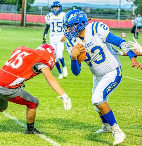 Fort Thomas Apaches hand Duncan 48-30 loss | Sports | eacourier.com