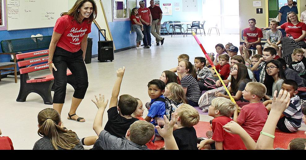 Kindness bench placed at Safford Boys and Girls Club | Local News Stories | eacourier.com