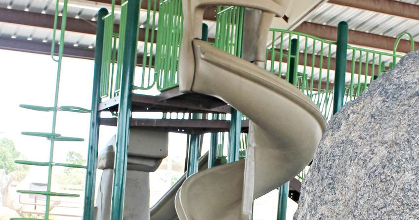 Gates the chosen solution to snakes | Local News | eacourier.com