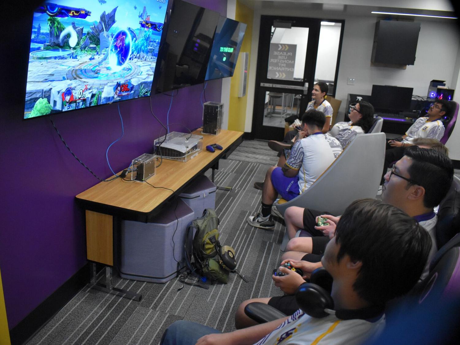 Gaming for tuition: For members of Eastern Arizona College’s esports ...