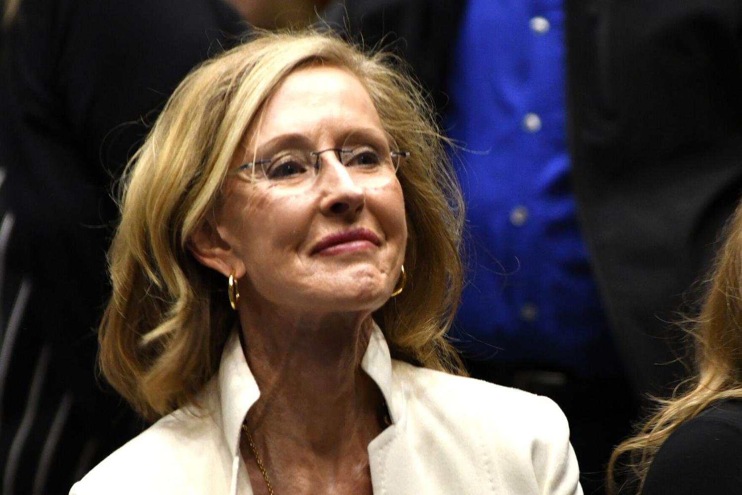 Karrin Taylor Robson drops out of GOP governor's race | State ...