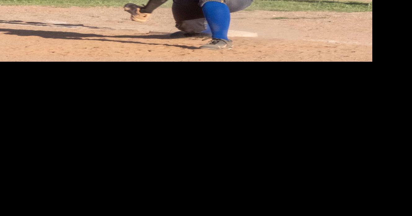 Lady Apaches finish softball season | Copper Era | eacourier.com