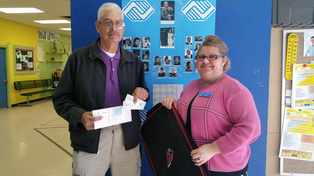 Navarette wins chance to see Gaethje live | Local News Stories ...