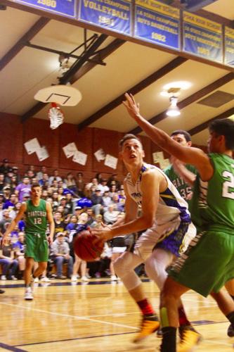 Roughriders outlast Eagles | Local Sports | eacourier.com