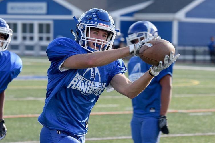 Surprise standout Pare believes Methuen football can shock Central ...