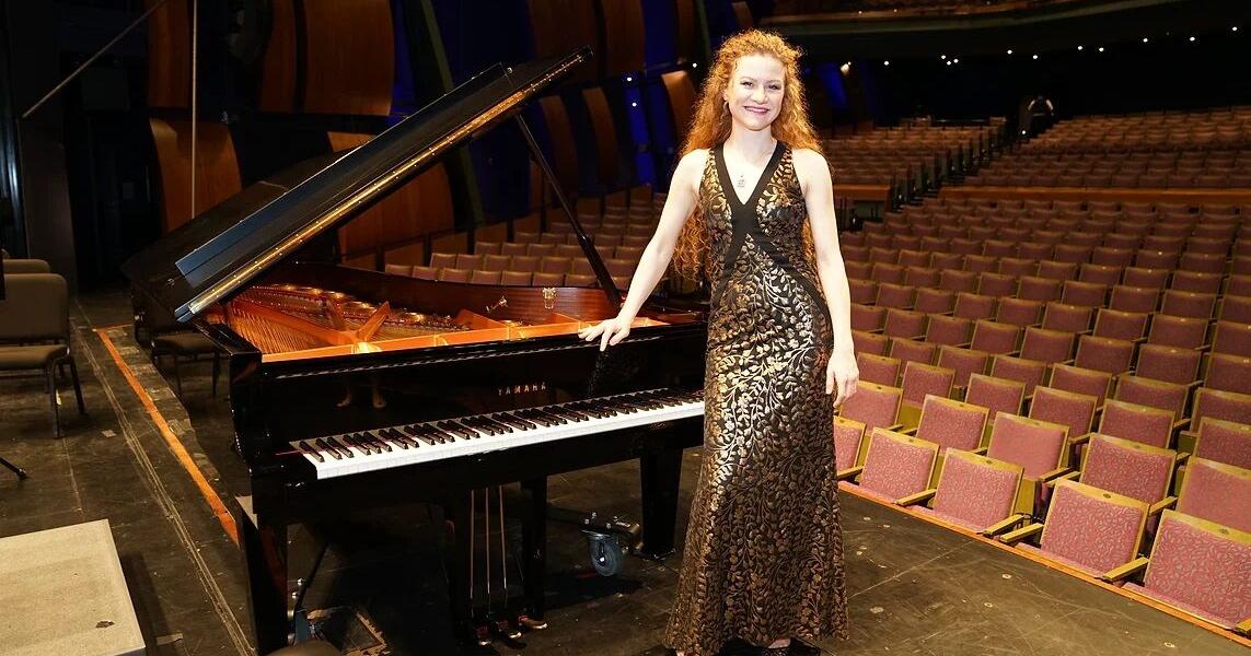 World-renowned pianist coming to Crows Feat Farm | Minutes ...