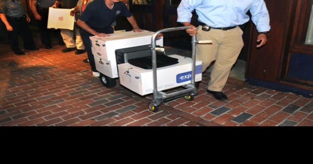 Police raid school superintendent's office | Local News | eagletribune.com