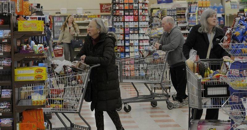 Senior priorities: Market Basket opens from 5:30 to 7 a.m. for 60-plus ...
