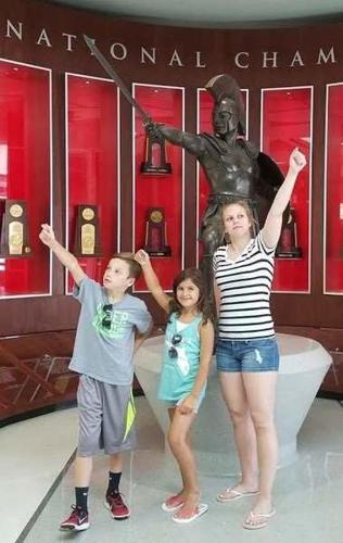 A FRESH START: After missing last season with torn ACL, North Andover's ...