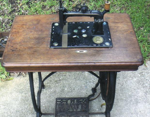 Howe treadle sewing machine not rare | Lifestyle | eagletribune.com