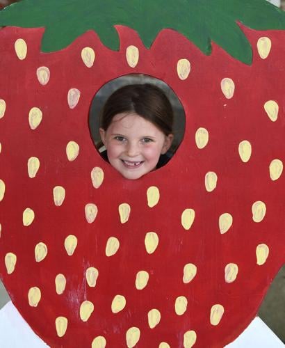Hampstead Church to host Strawberry Festival | Minutes | eagletribune.com