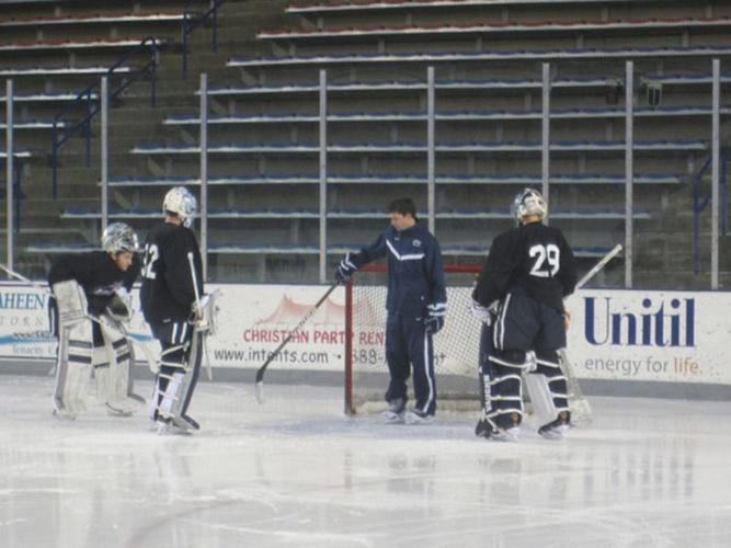 Goalie guru | Sports | eagletribune.com