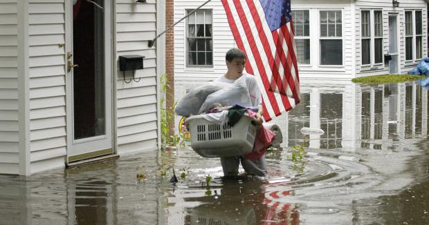 PHOTO SLIDESHOW: Flooding in the Merrimack Valley | | eagletribune.com