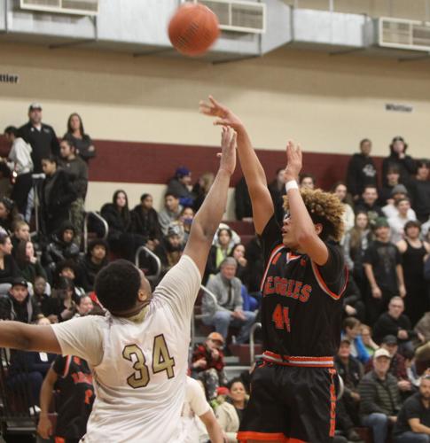 Whittier shuts down Reggies late for opening-night win | Sports ...