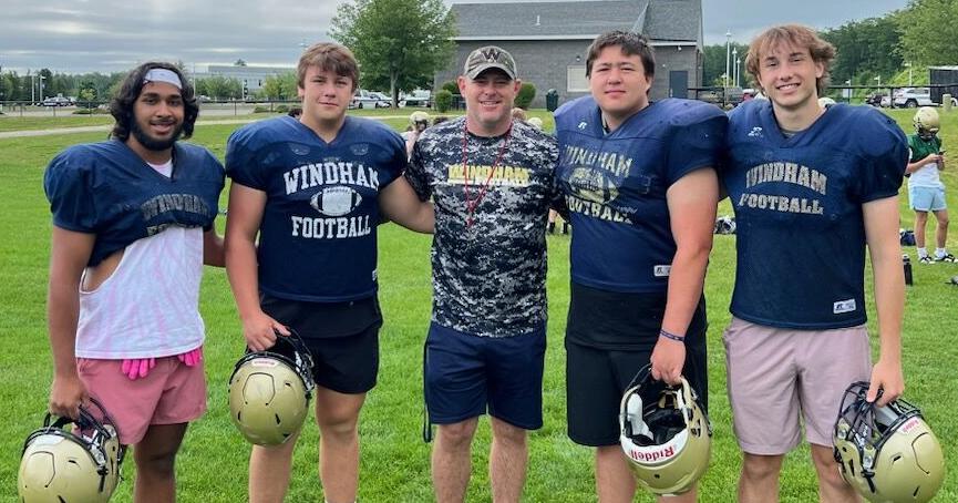 Windham football players give back with 'Liftathon' | Sports ...