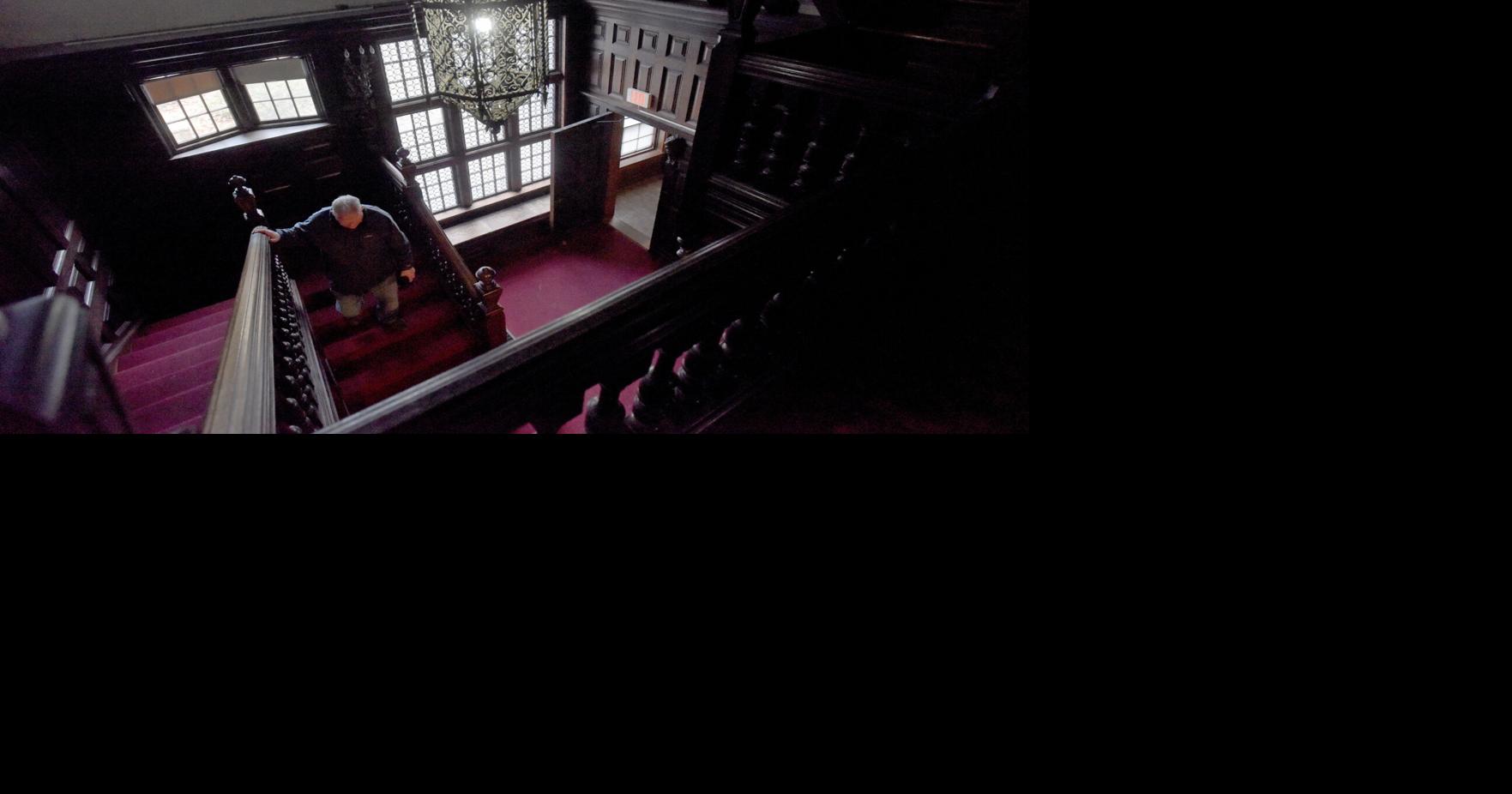 Searles Estate bidding puts priority on preservation | Minutes ...