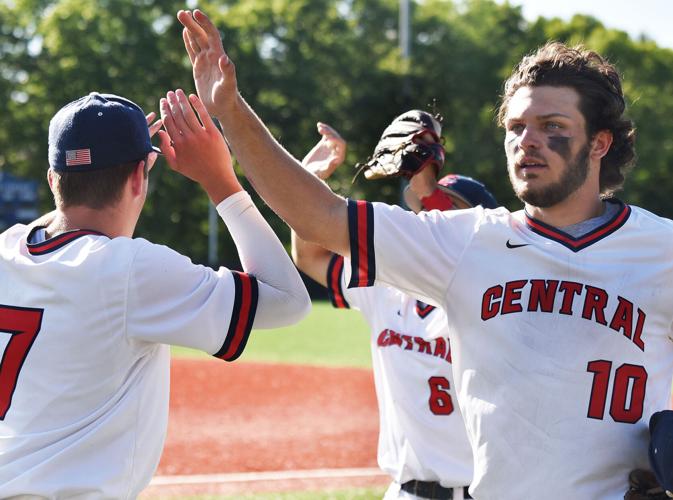 Raider Supremacy: Rondeau, Central dominate Algonquin, reach state ...