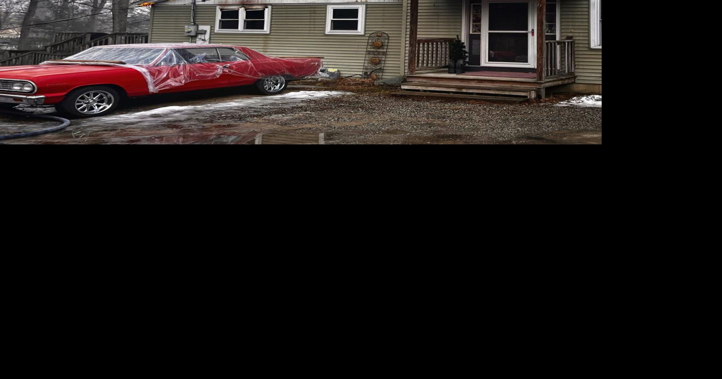 Salem house fire kills 2 pets, displaces family | New Hampshire ...