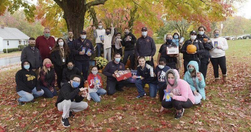 Neighborhood's unity brings strength | Haverhill | eagletribune.com