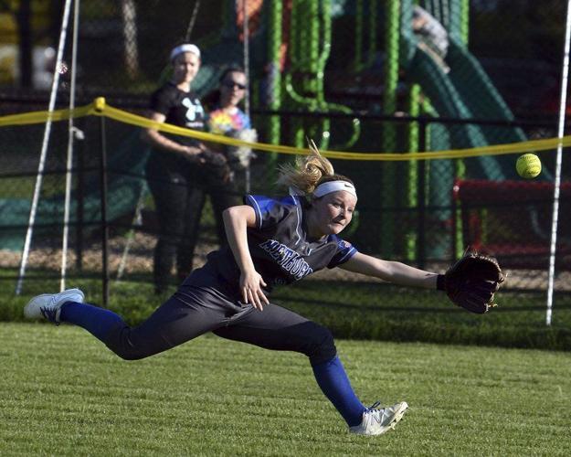 Hometown Sports: Photos of Methuen and North Andover softball | Local ...