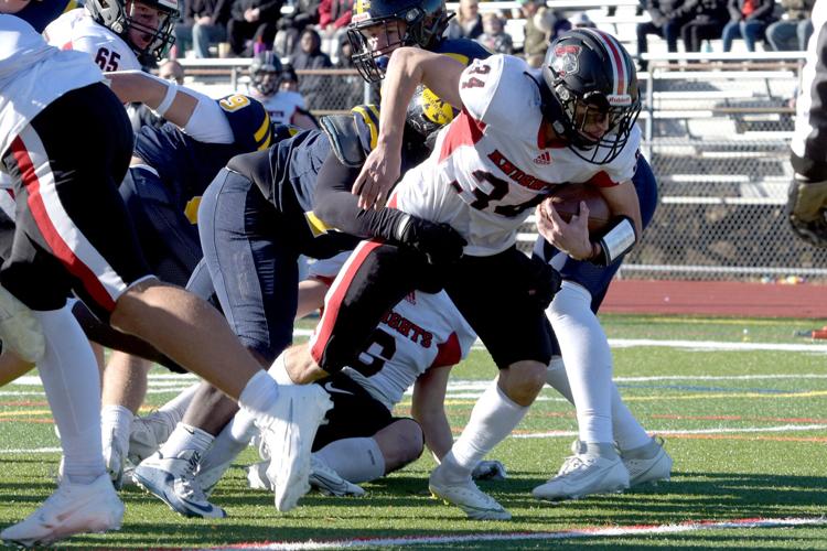 In their first Thanksgiving Day game, Andover seniors lead Warriors ...