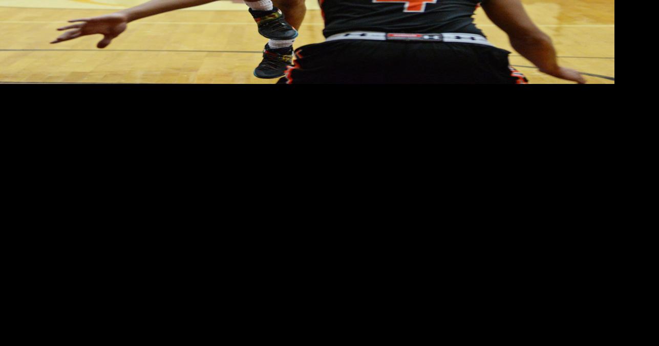 Greater Lawrence at Whittier Tech basketball | Gallery | eagletribune.com