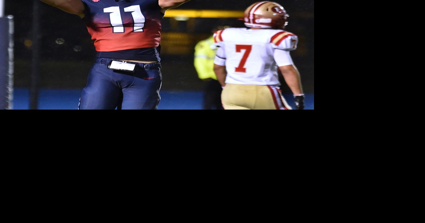 Central's Zinter, Andover's Brown join exclusive group as football MVPs | Sports | eagletribune.com