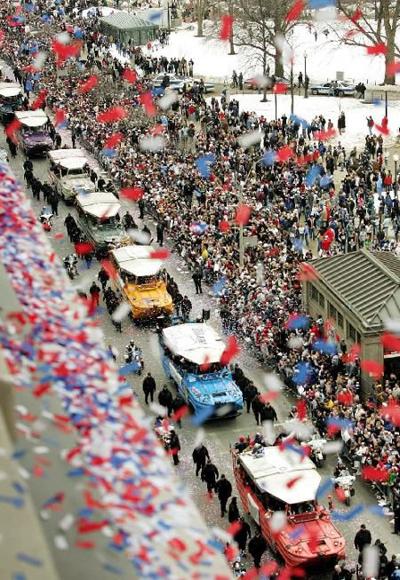 LIVE: Patriots parade rolls through Boston | Merrimack Valley ...