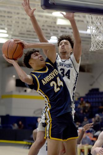 Three-point dagger: Lawrence's Rosario nails 30-foot three-pointer to ...