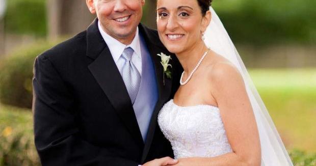 Lisa Menasian and Robert Colloca | Archives | eagletribune.com