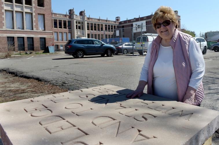 As construction continues, 'topping off' ceremony at new Leahy school ...