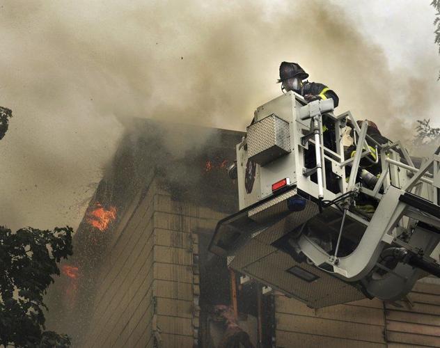 Prospect Street fire displaces 19 people; cause being investigated ...