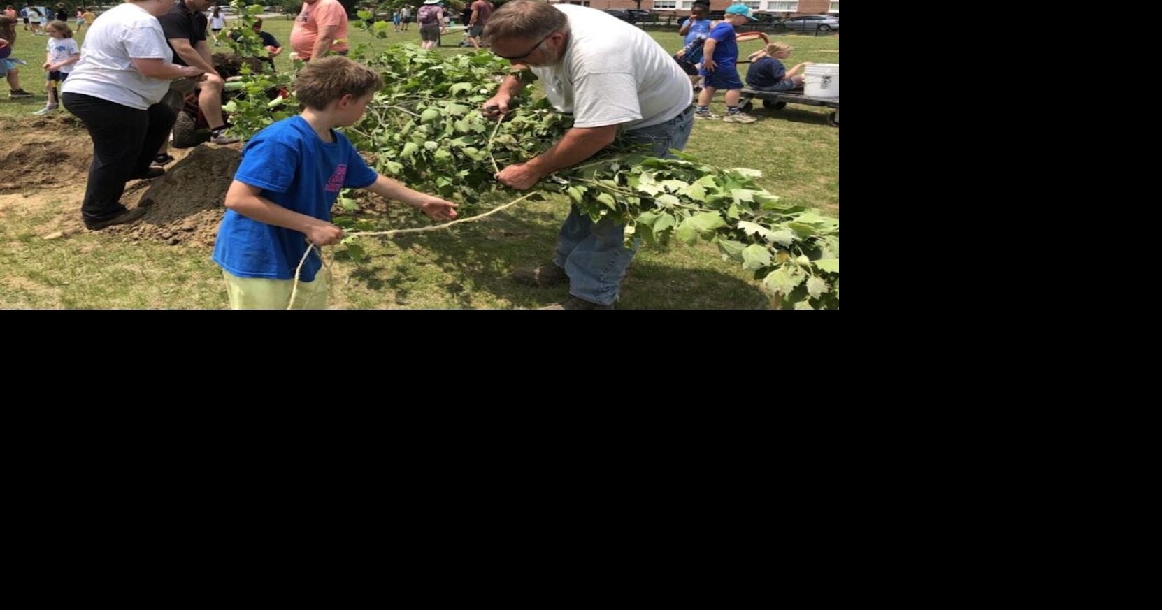 School tree-planting program is branching out | Minutes | eagletribune.com