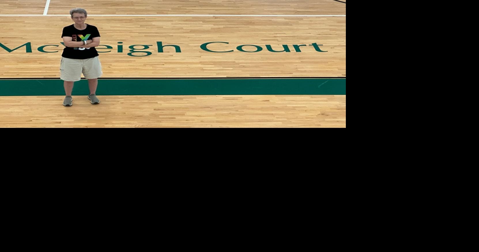 Bobbie says ‘bye’ to Brooks After 38 years, long-time teacher, coach ...