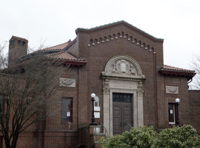Stevens Memorial Library probably needs a new roof | Local News ...