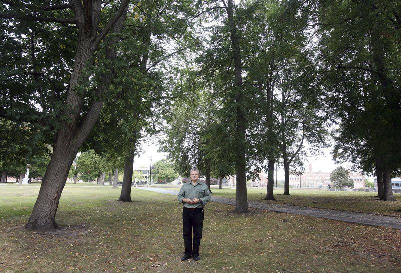 Feds may douse funding for splash park in historic common | News ...