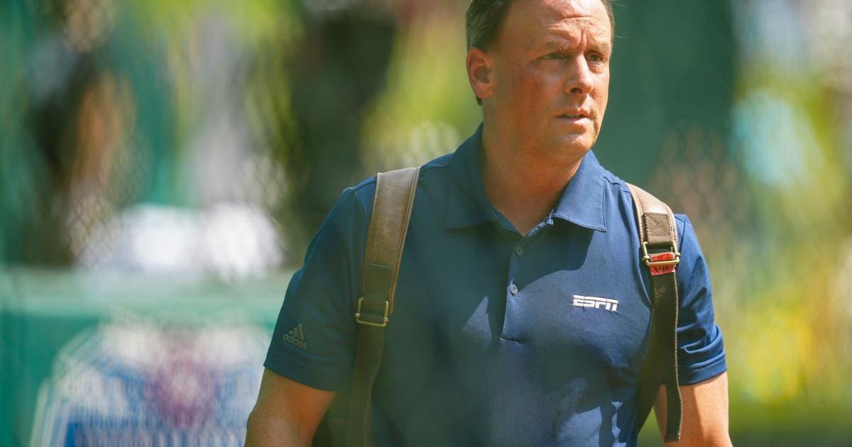 Best seat in Williamsport: Mass. native Karl Ravech is Little League ...