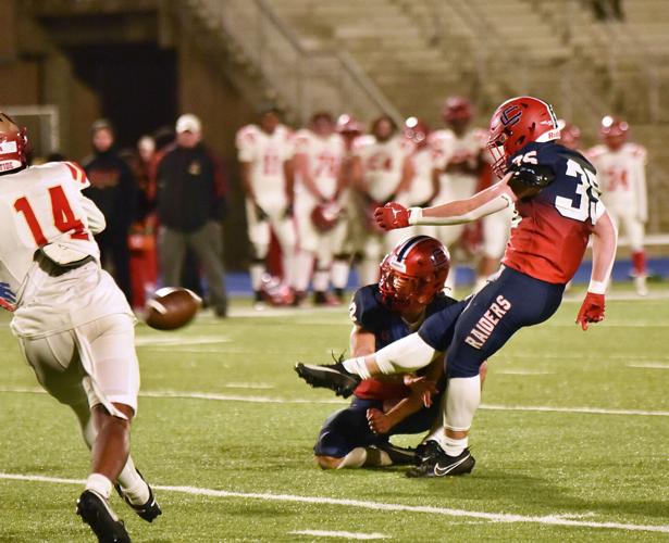 Central shakes off tourney disappointment, stuns legendary power ...
