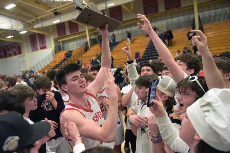 Wolinski delivers brilliant, clutch performance to lead North Andover ...