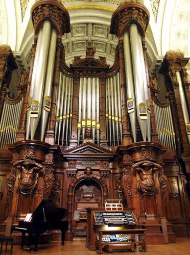 CHECK THIS OUT Organ shines in Methuen Memorial Music Hall series ...
