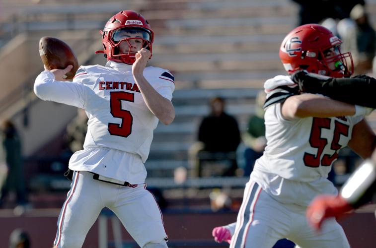 Battle of the two Lawrence based teams: From start to finish, Raiders ...