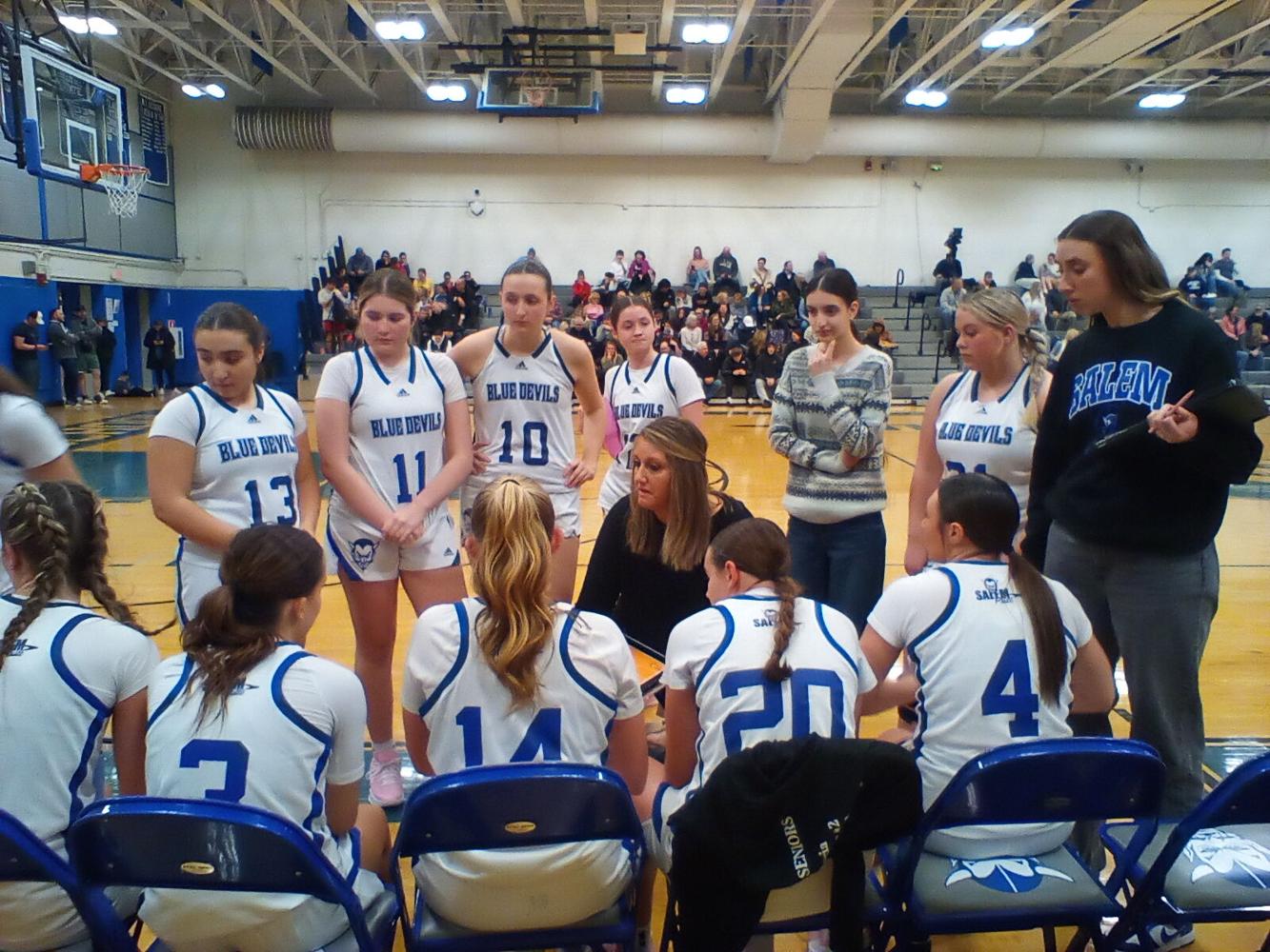 With grit and determination, Salem girls hoops heading in promising ...