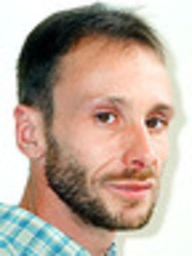 Sports in a Minute: Heinen family back with B's | Sports | eagletribune.com