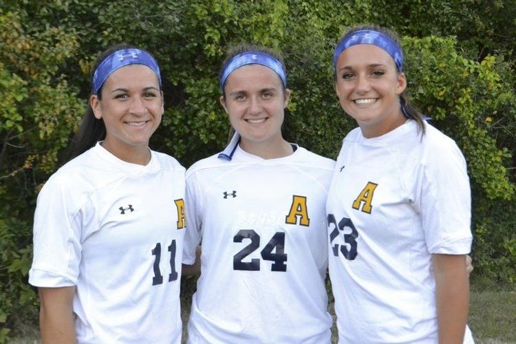 Captains Corner: Andover girls soccer, Pinkerton cheerleading | Sports | eagletribune.com