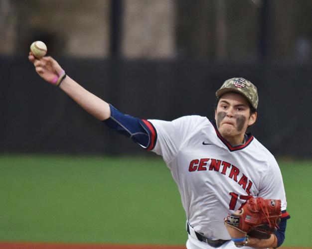 Skyhawk Shuttle: Three Central Raiders to play Division 1 baseball together at Stonehill ...