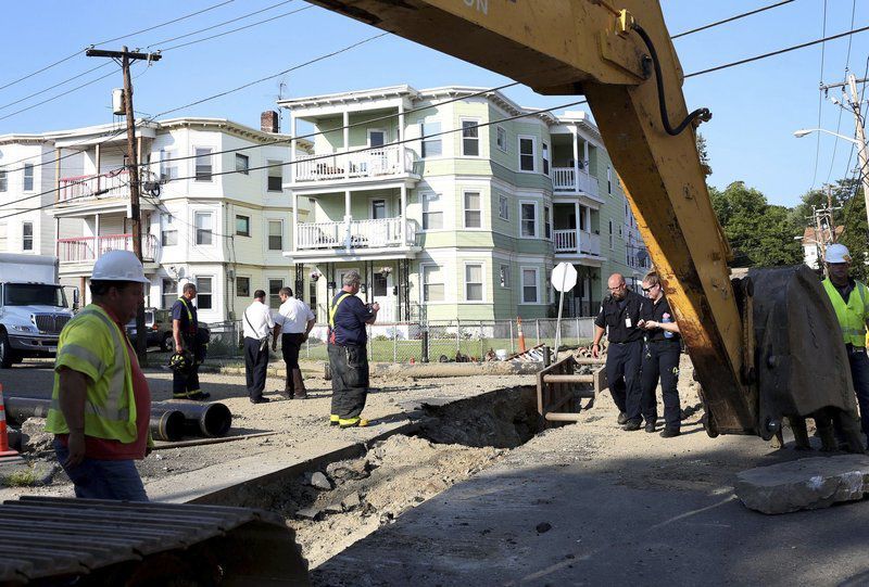 Hourslong gas leak forces evacuation of Lawrence neighborhood ...
