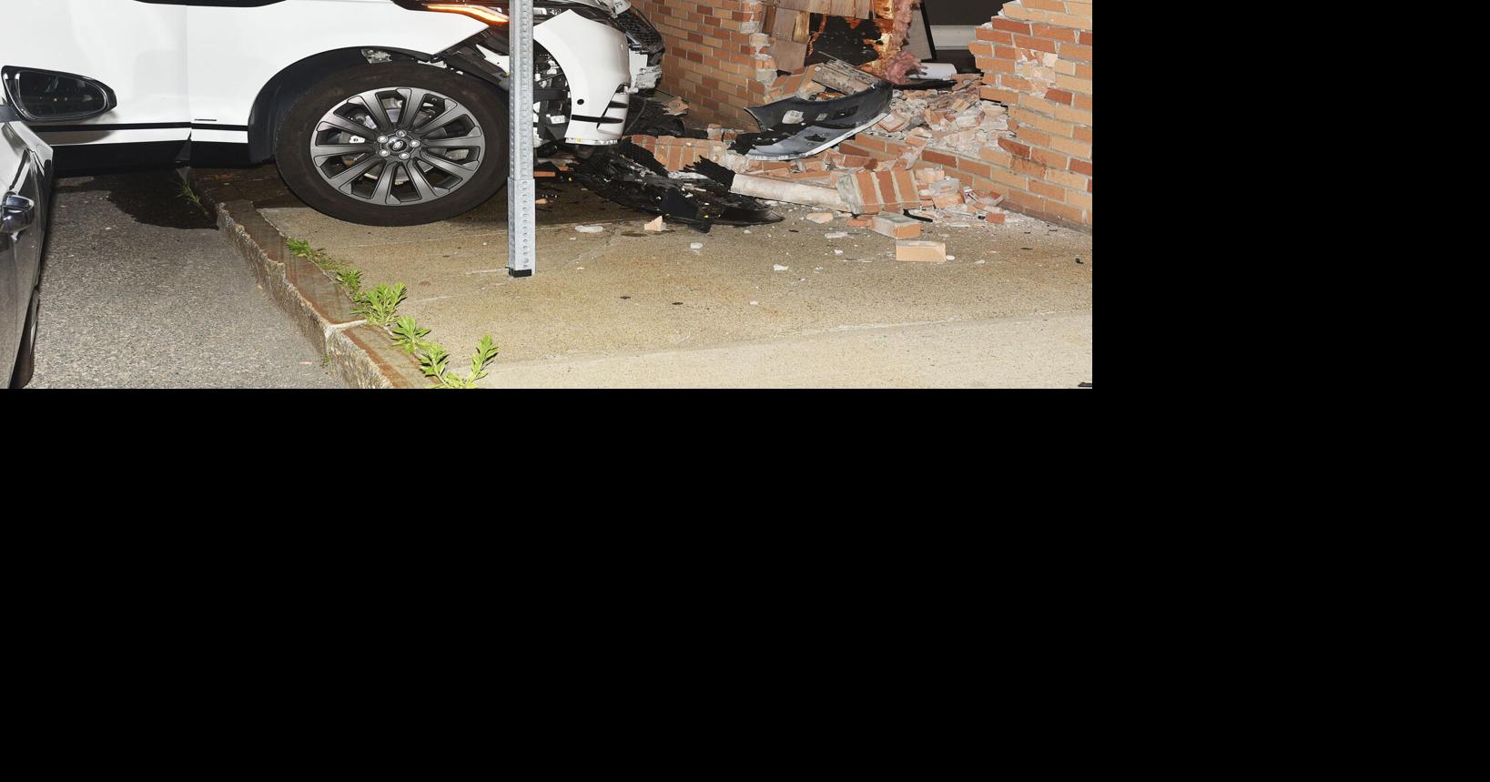 North Andover crash | Photos | eagletribune.com