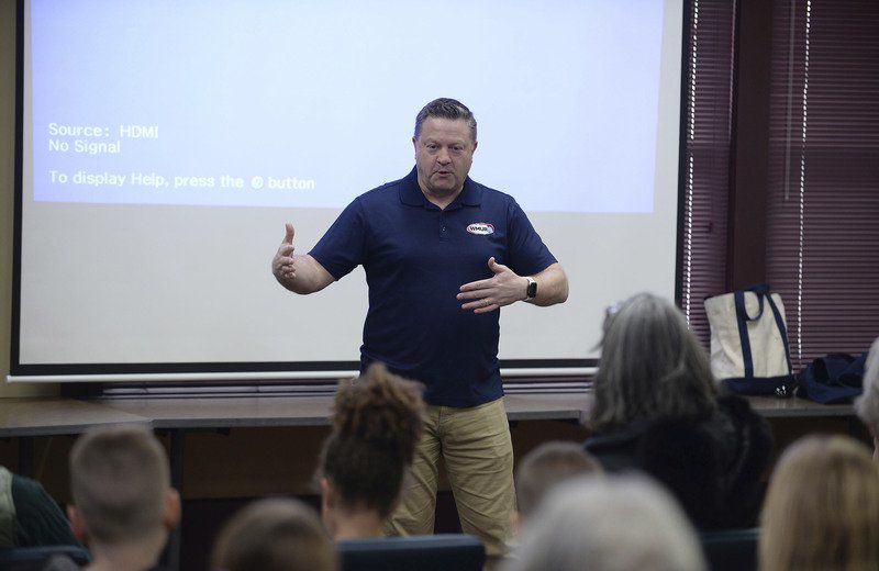 Josh Judge speaks at Plaistow Public Library | News | eagletribune.com