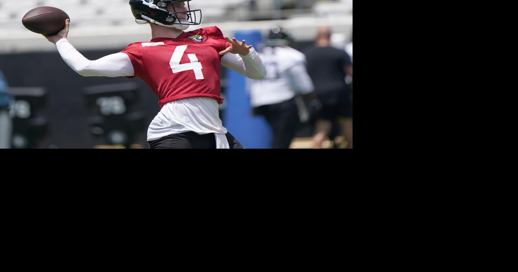 E.J. Perry re-signs with the Jacksonville Jaguars | News | eagletribune.com