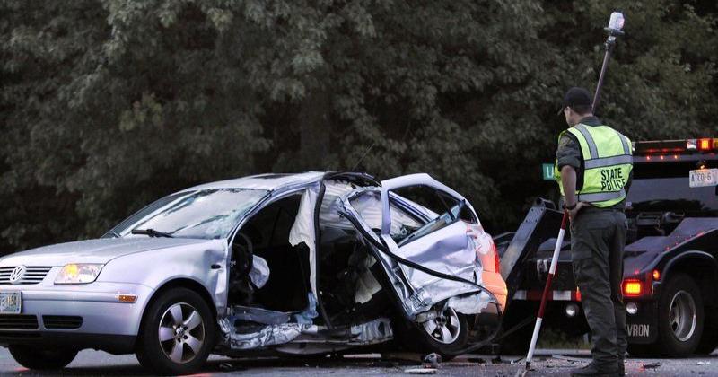 Atkinson crash claims life of 17-year-old | News | eagletribune.com